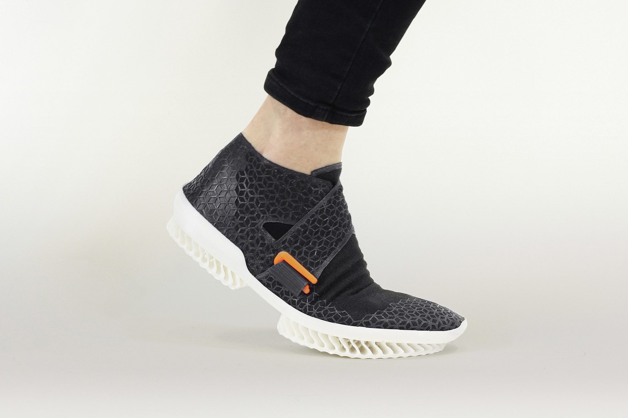 Shoetopia - parametric shoes - Distributed Design Platform